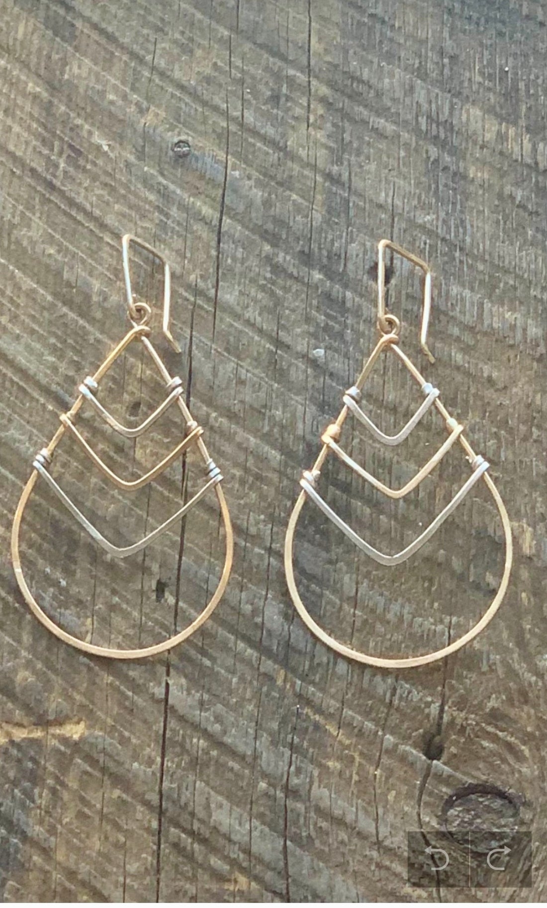 Sara – Amanda Stringer Jewelry